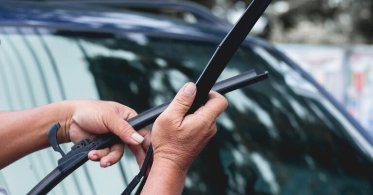 What Type Of Windshield Wiper Do You Need? | McCullough NAPA Auto Care
