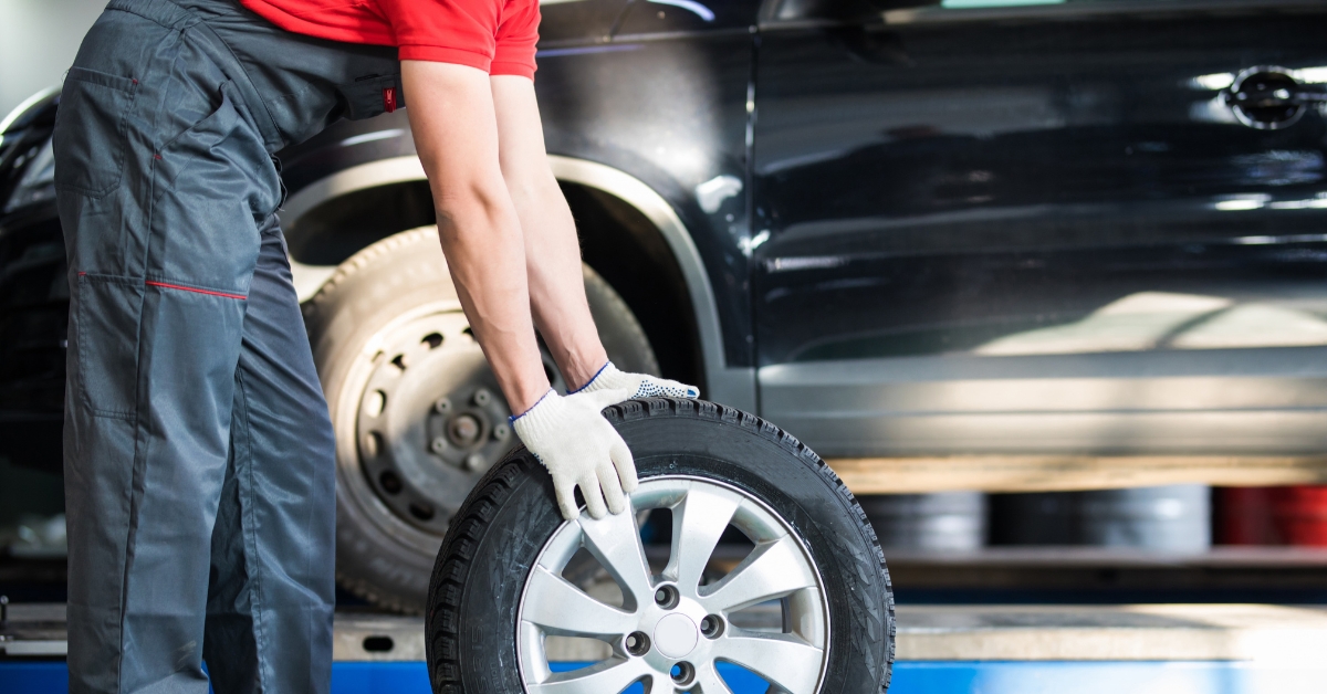 7 Signs You Need New Tires | McCullough NAPA Auto Care